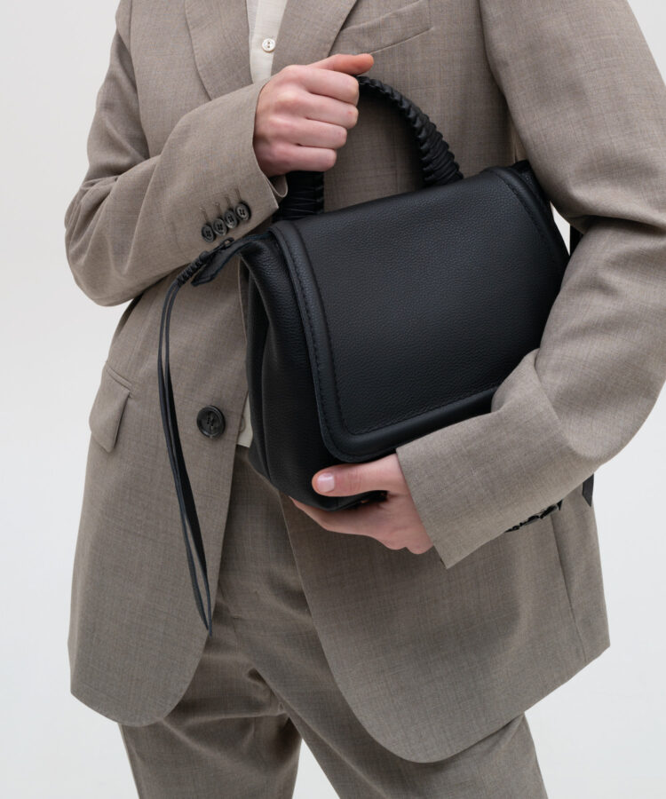 Medium Top Handle Bag in Black Grained Leather - Callista